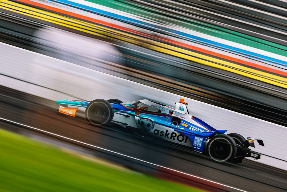 Vooruitblikken op Indy 500 met Rinus VeeKay