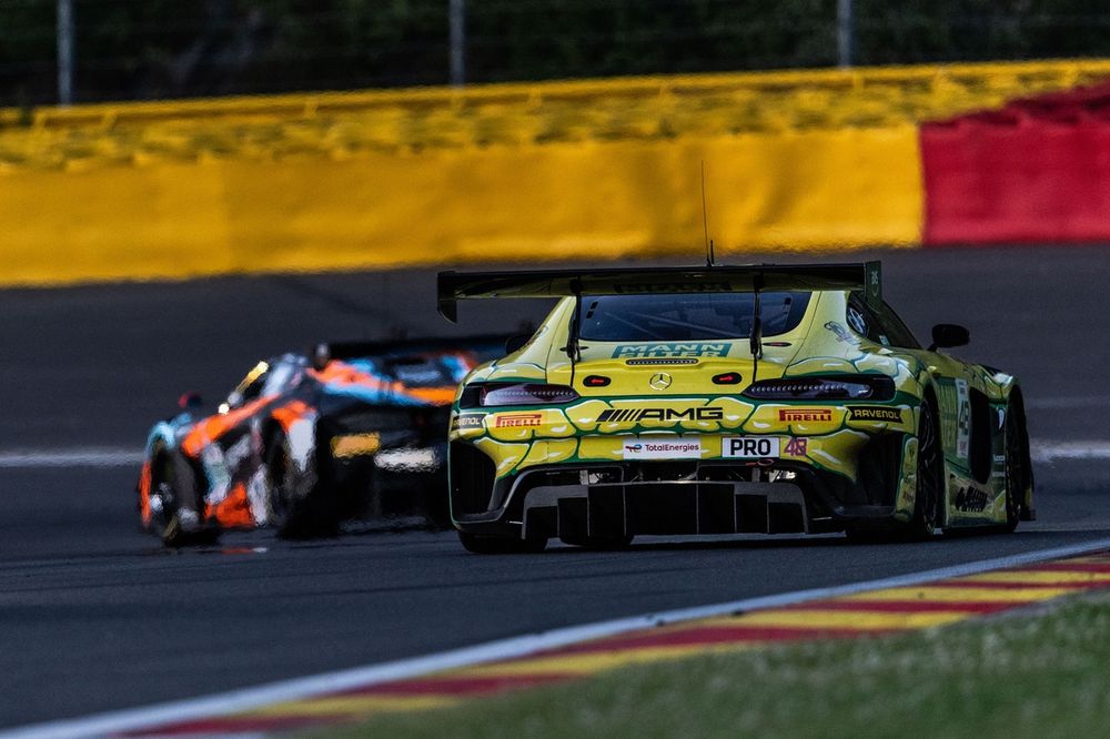 GTWC | Cairoli e Mercedes in difesa del primato nel gran finale ...