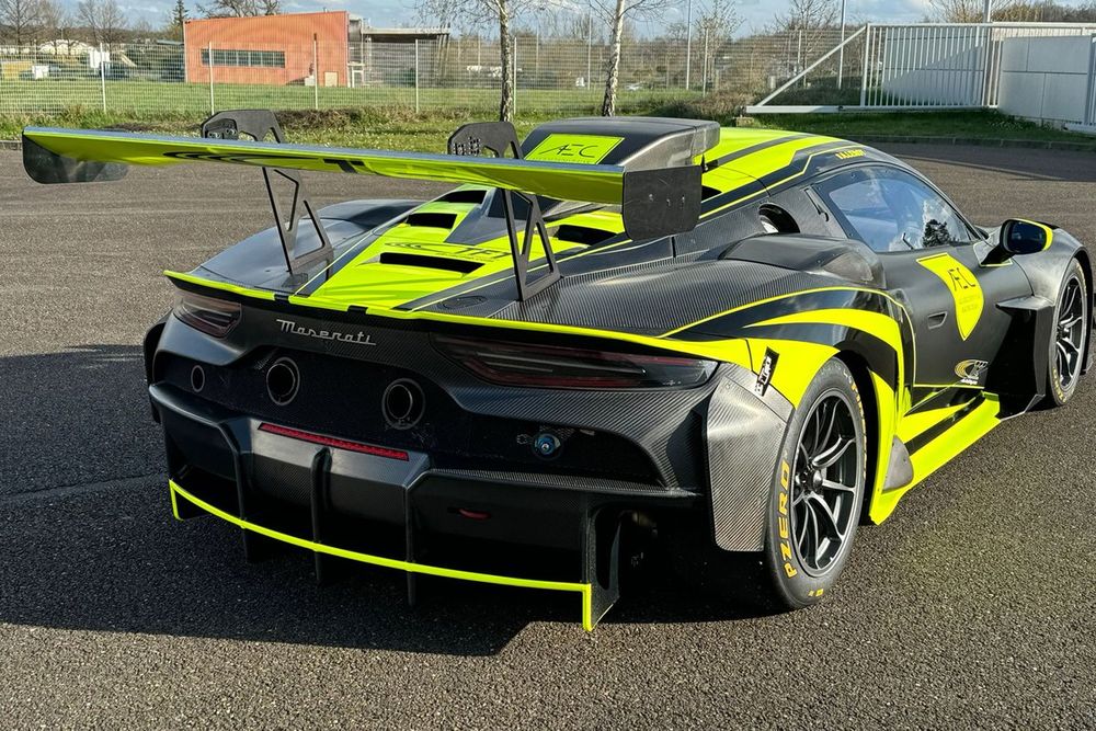 GT2 | Ecco la terza Maserati del 2024: è di TFT Racing per Leroy