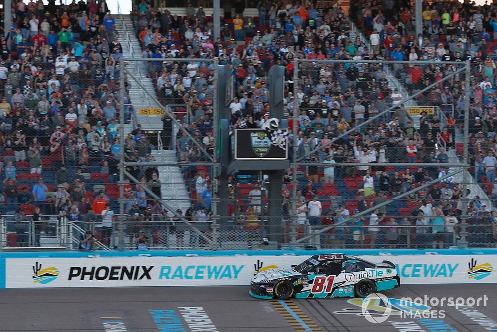 NASCAR Xfinity Series: When and how to watch GOVX 200 at Phoenix Raceway