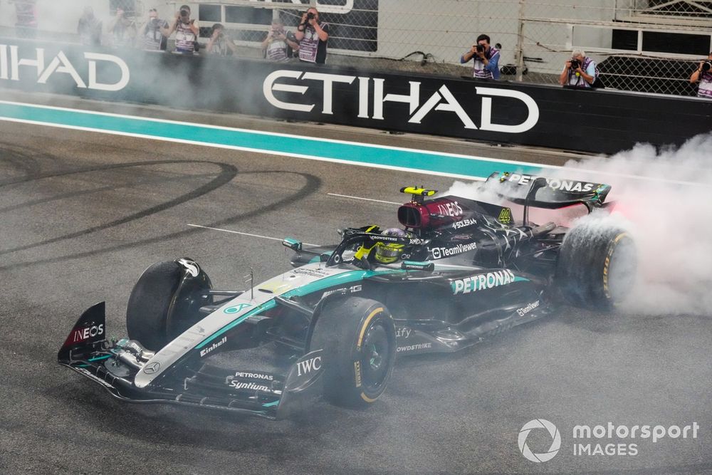 Rosberg: "Hamilton F1 tarihinin en yetenekli pilotu olabilir"