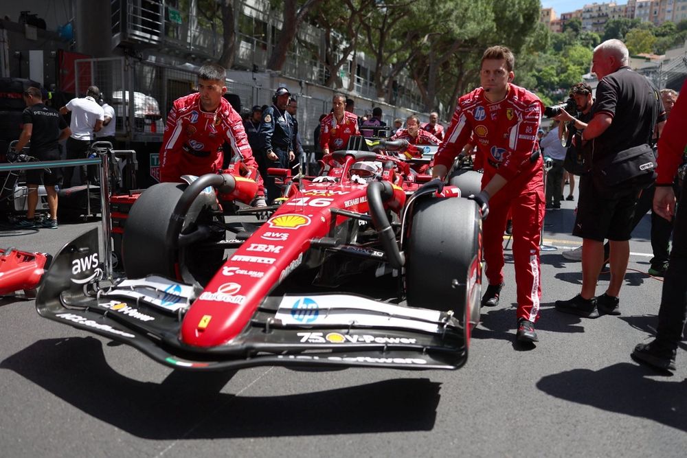 Patrese: "Verstappen’le eşit şartlarda kapışabilecek tek pilot Leclerc"