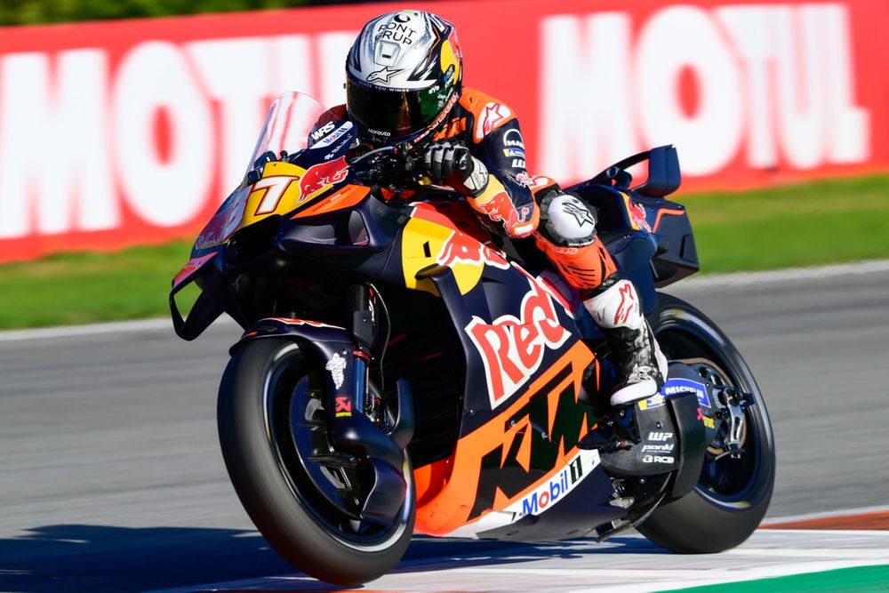 MotoGP Valensiya sprint: Alex Marquez galibiyete ulaştı, Acosta ikinci ...