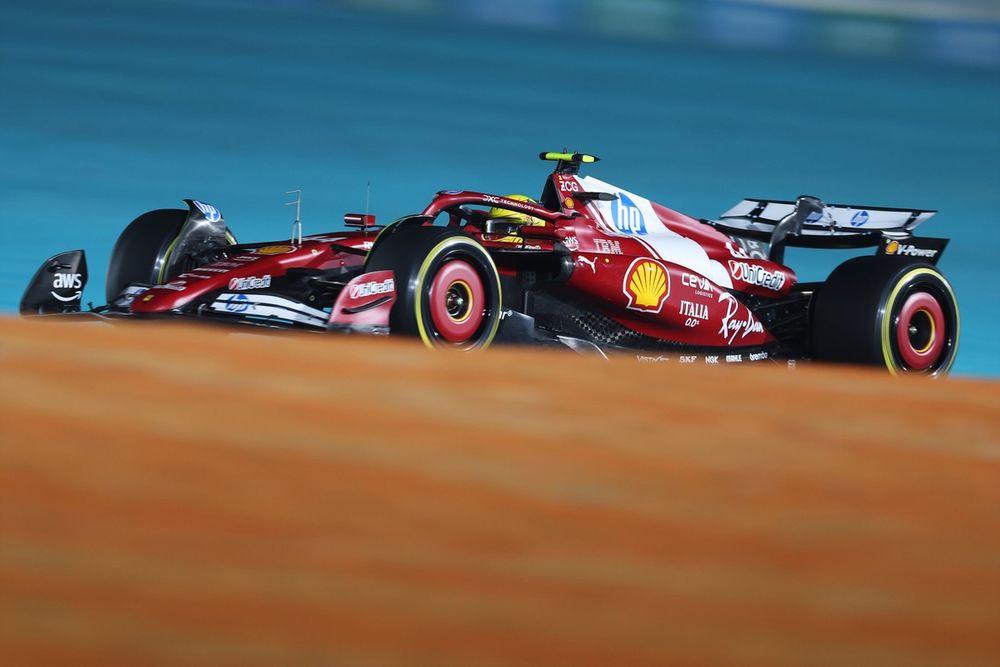 F1 | Ferrari rinnova con Philip Morris: ad Abu Dhabi debutta il marchio ZYN