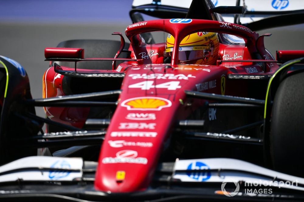 Russell: "Hamilton'ın fazla zorlaması performansında ters etki yaratıyor"