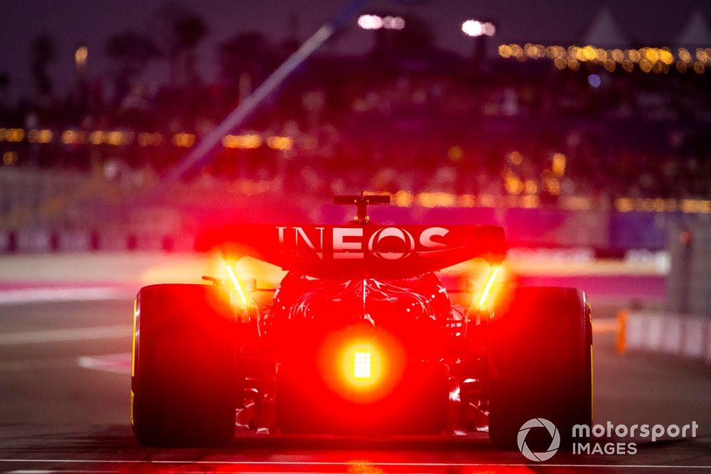 F1 | Norris porta la Ferrari con i piedi per terra, ma Russell è una spina