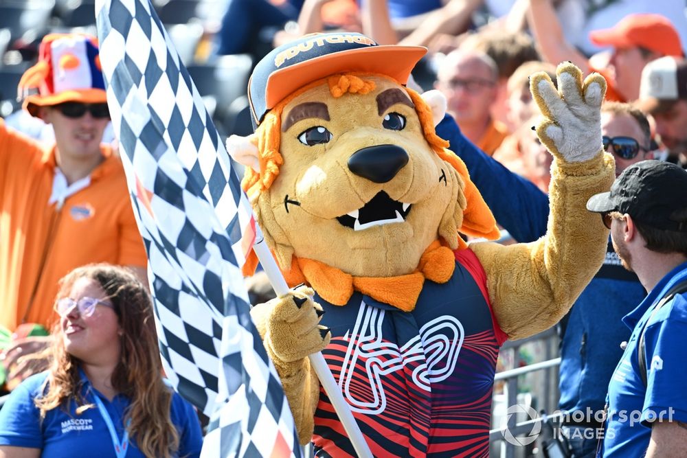 Hollanda GP direktörü: "Verstappen, 2026'da başka bir takıma geçerse ...