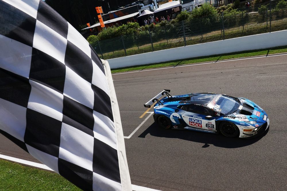 GTWC | Retroscena 24h di Spa: la Lamborghini-GRT non si accendeva all ...