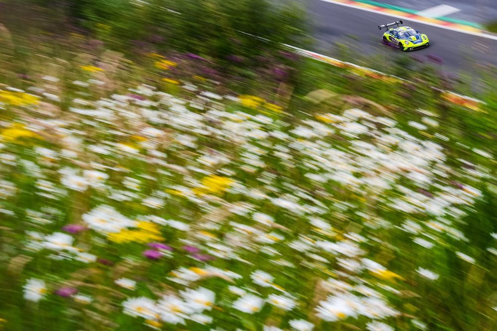 GTWC | Anche la Ferrari-Frikadelli tra i 50 del Nurburgring