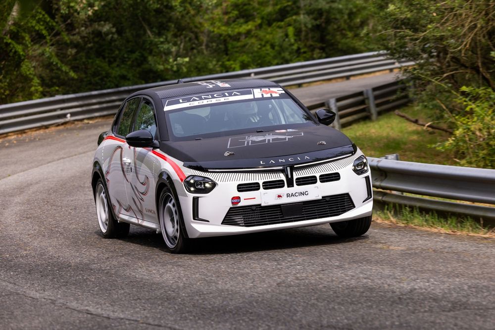 Lancia HF Racing: l’emozione del rally diventa accessibile
