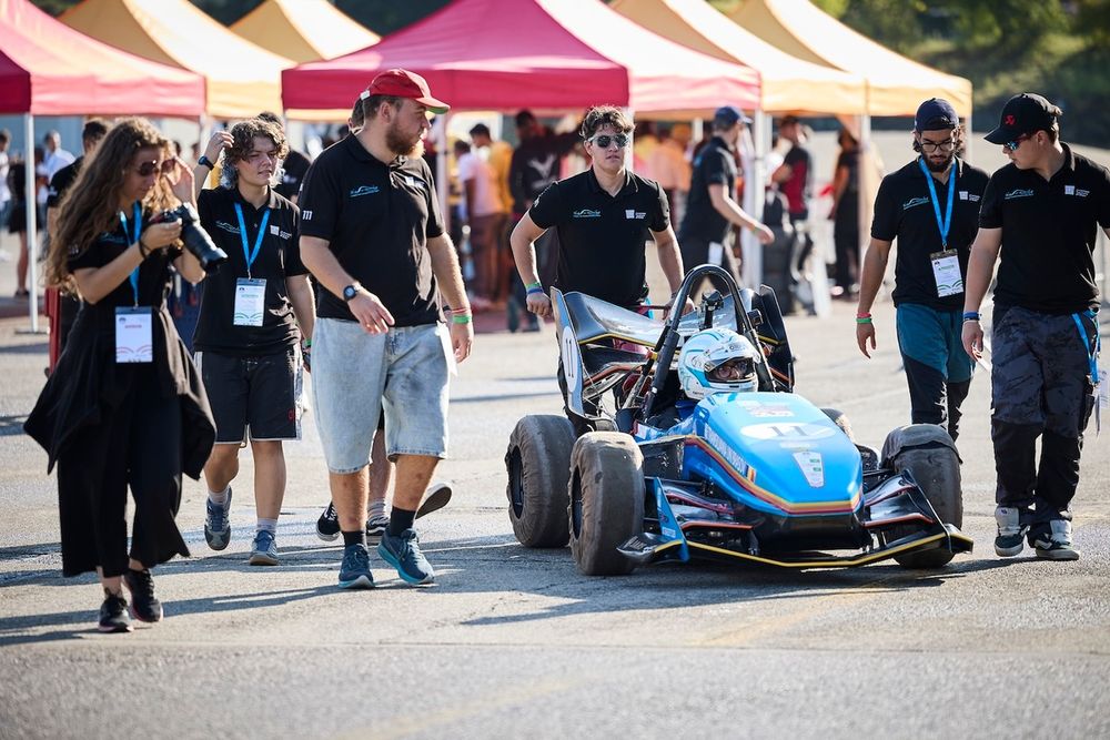 La Formula SAE festeggia 20 anni: è la sfida che accende la creatività ...