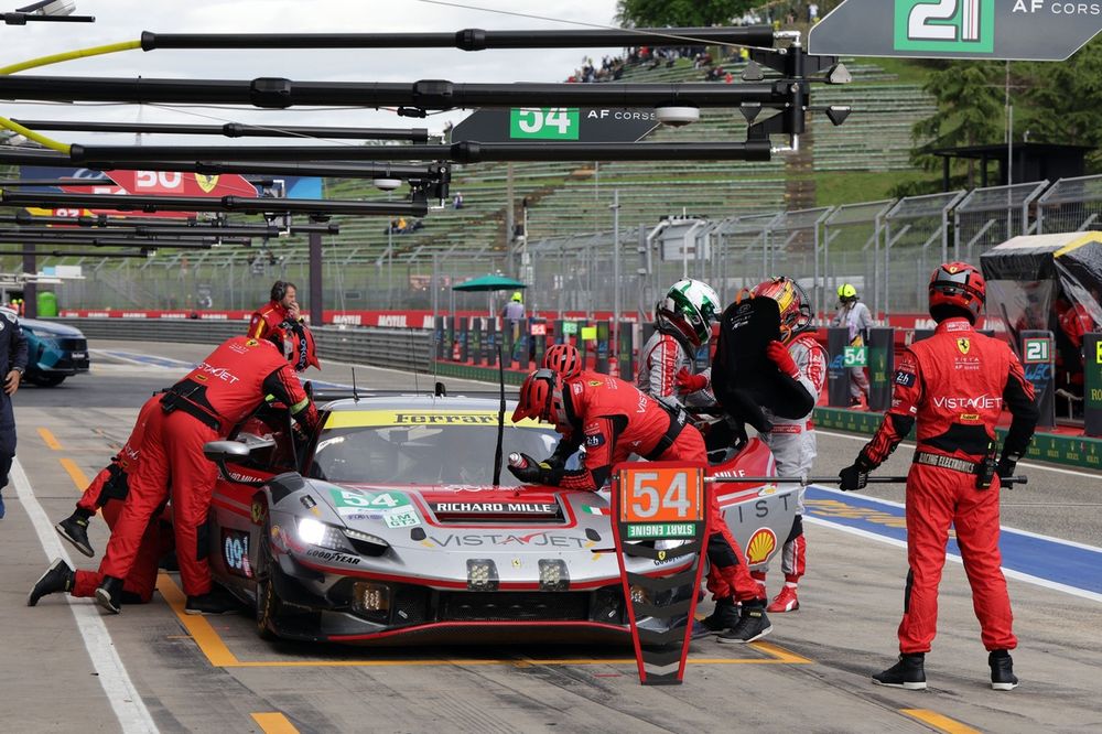 WEC | Una Ferrari 296 rimonta in Top5 a Imola, ma c'è anche amarezza