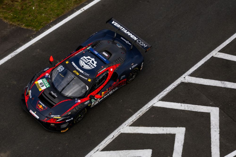 Vermeulen opent DTM-seizoen met punten in Oschersleben, Auer wint